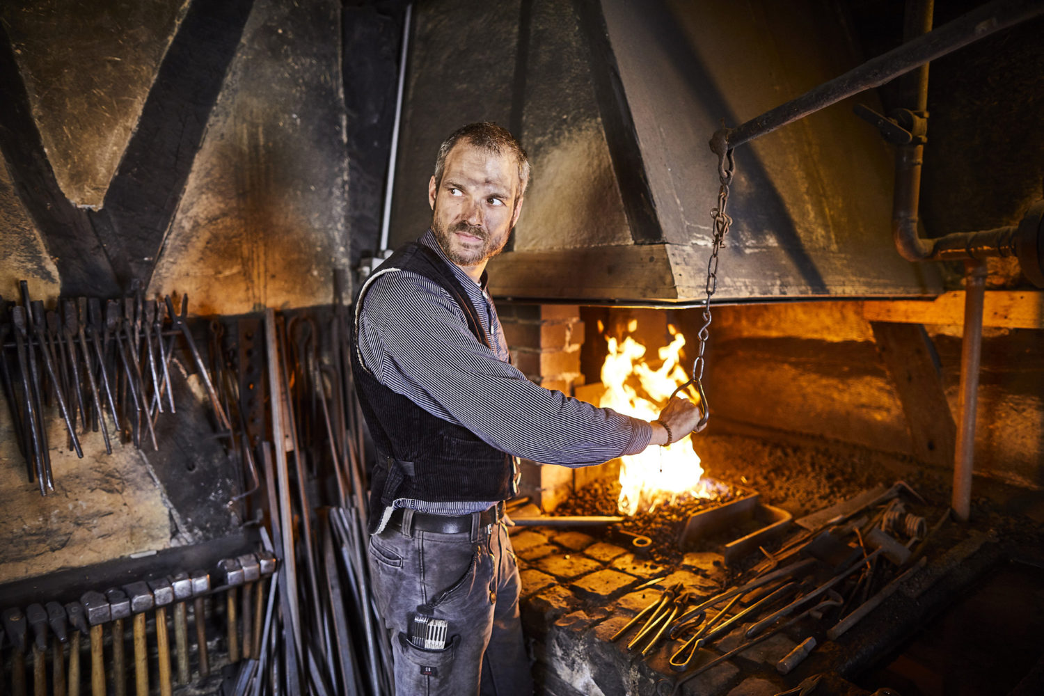 Der Schmied im Winter — Freilichtmuseum Hessenpark - Freilichtmuseum ...
